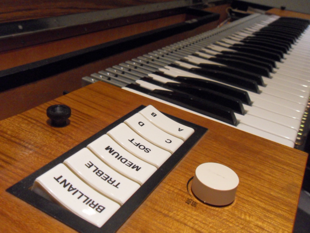 Clavinet D6 Vol.2 - Keyboard Waves